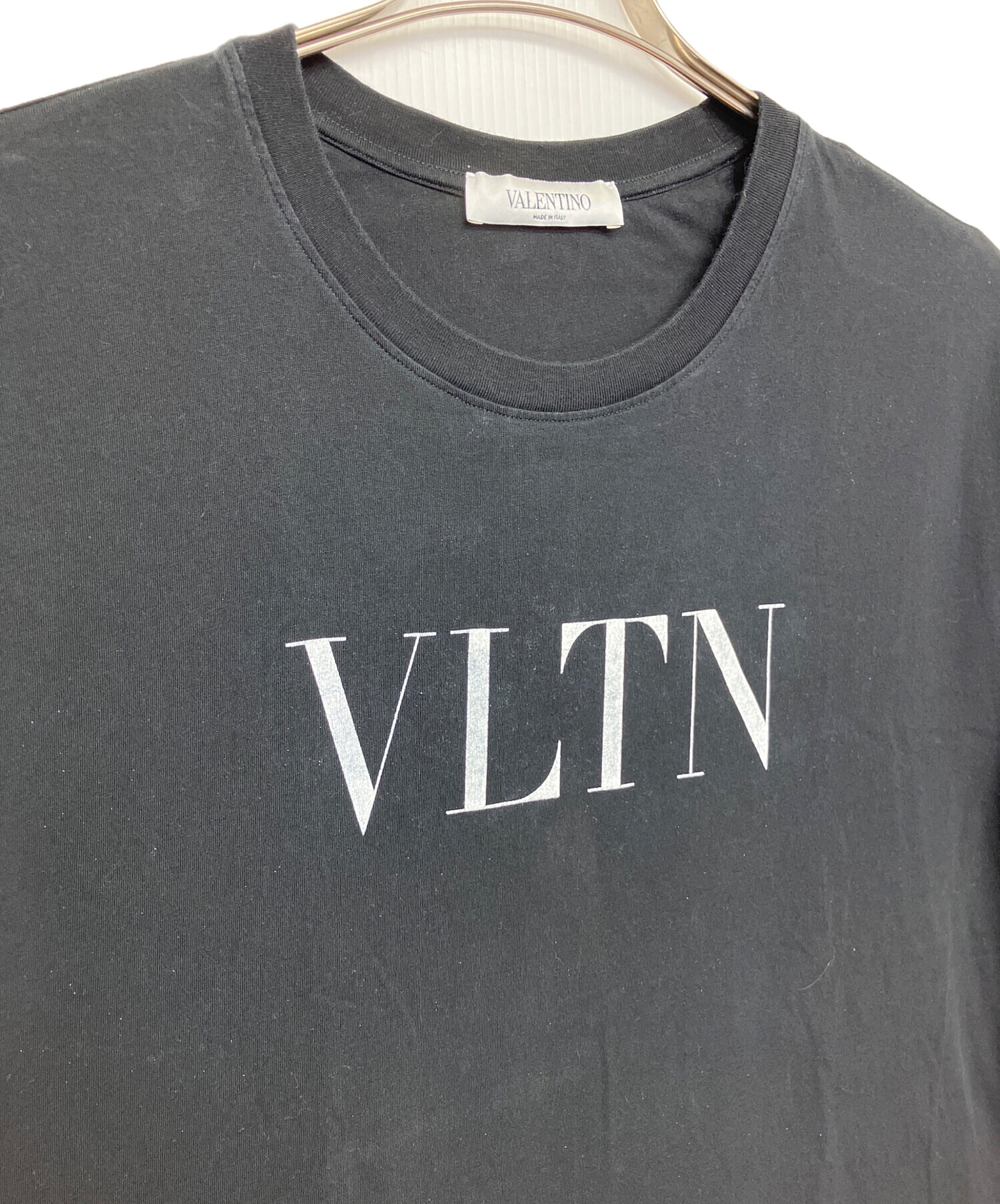 VALENTINO ヴァレンティノ Tシャツ・カットソー レディース 【古着】【中古】 中古・古着通販】VALENTINO (ヴァレンティノ) Tシャツ ブラック サイズ