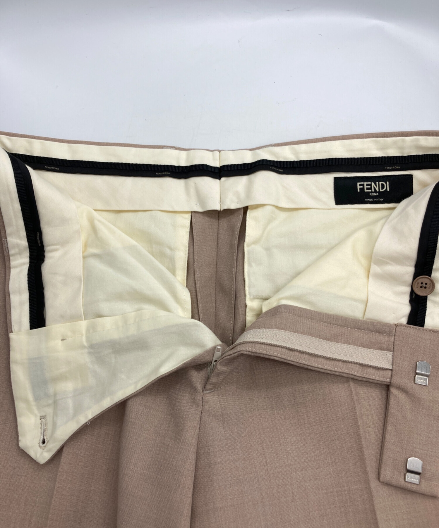 中古・古着通販】FENDI (フェンディ) ウールスラックス ベージュ