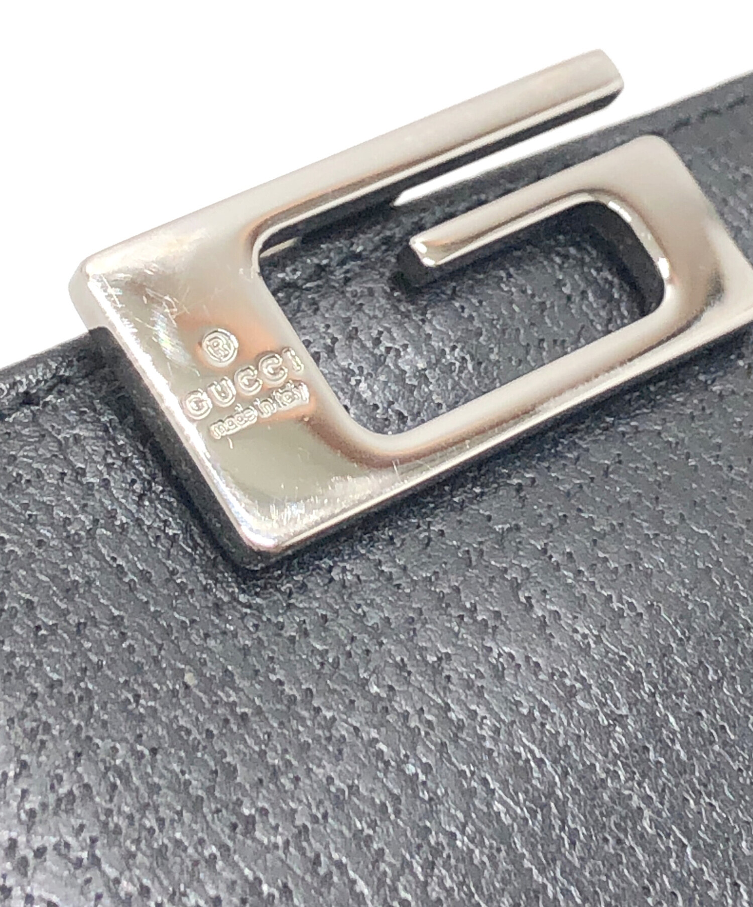 【BIGお買い物ラリー★30%OFFセール中】グッチ GUCCI 札入れロゴ ブラック レディース 中古 中古・古着通販】GUCCI (グッチ) 2つ折り財布 ブラック サイズ:表記