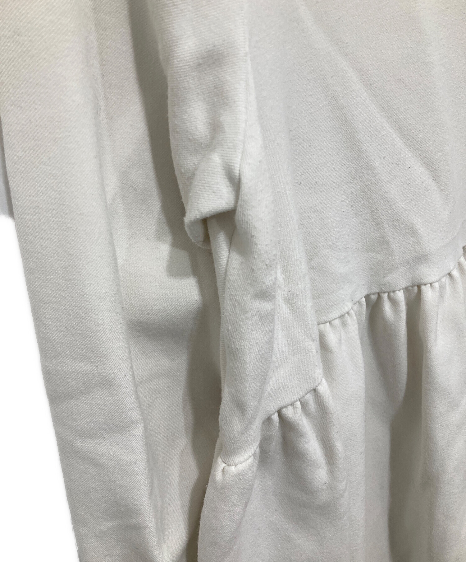 中古・古着通販】yori (ヨリ) ソフト裏起毛フリルブラウス ホワイト