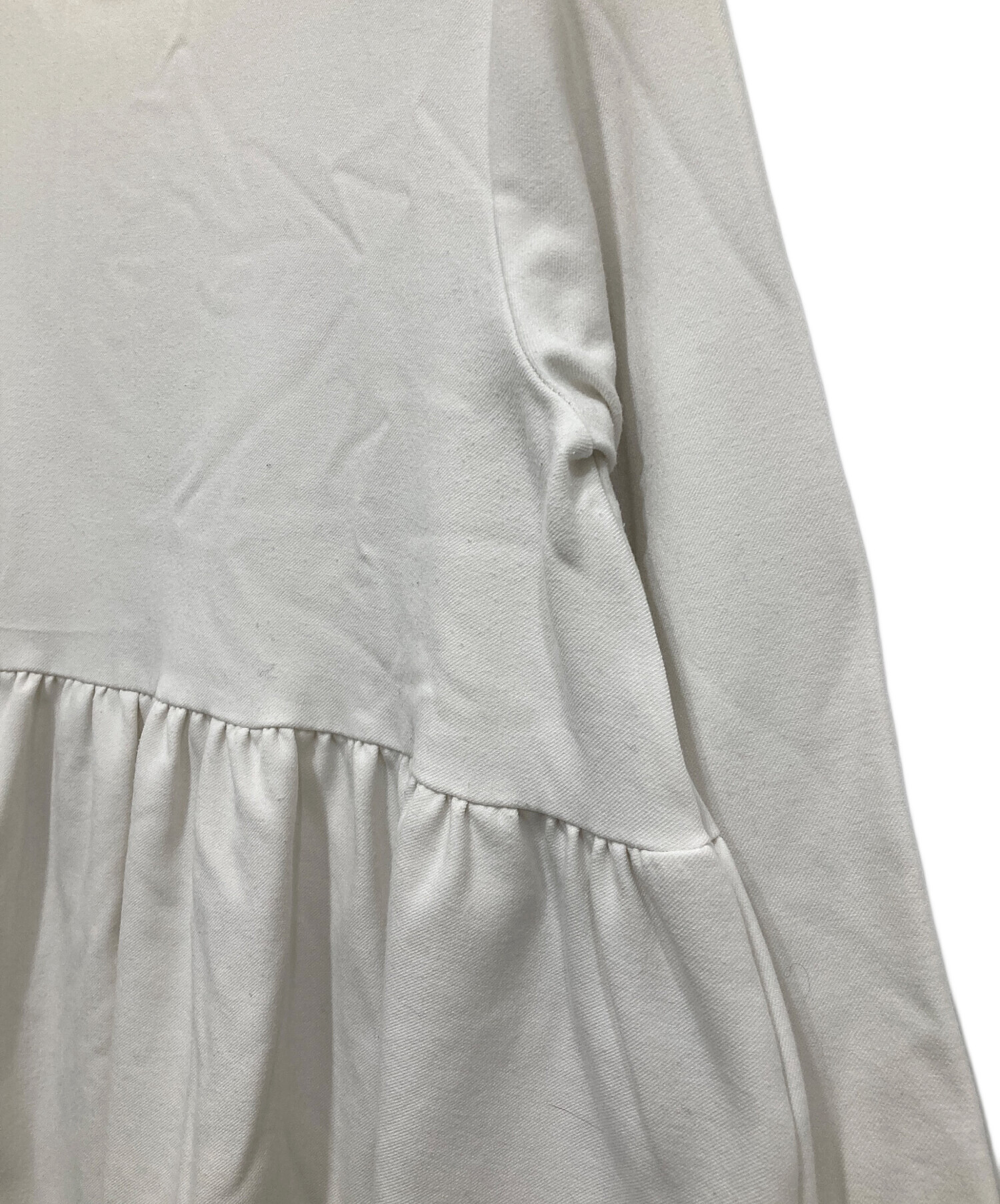 中古・古着通販】yori (ヨリ) ソフト裏起毛フリルブラウス ホワイト