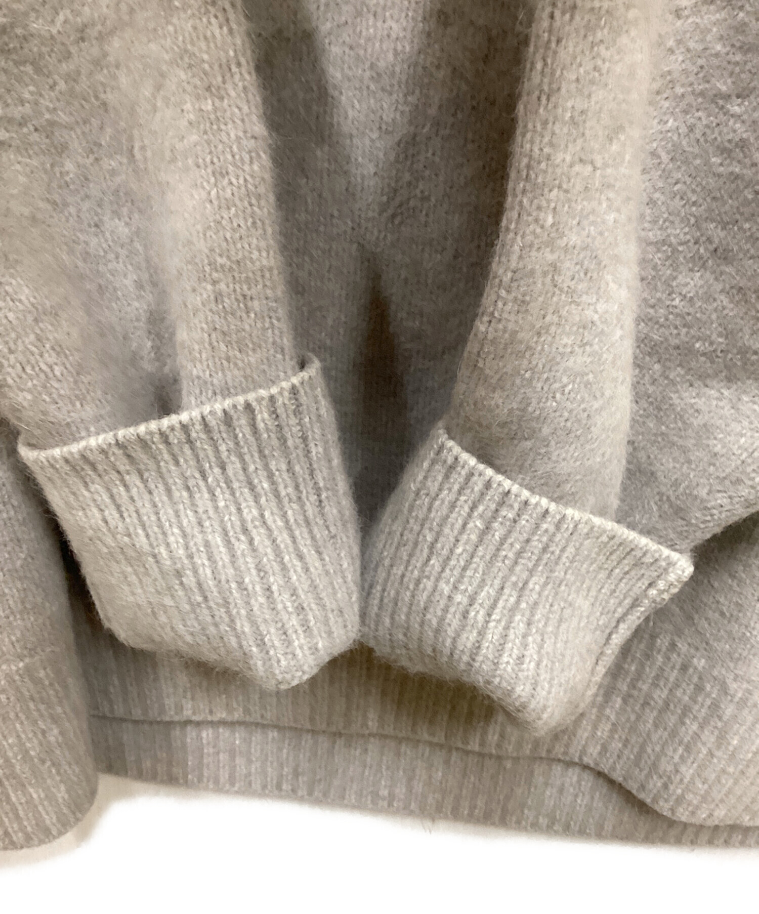 中古・古着通販】ebure (エブール) シャギーフォックス オフタートル